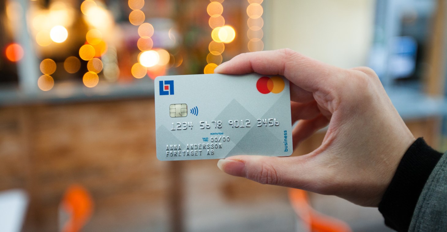 Kreditkort för företag - Enkel översikt, betala allt månadsvis